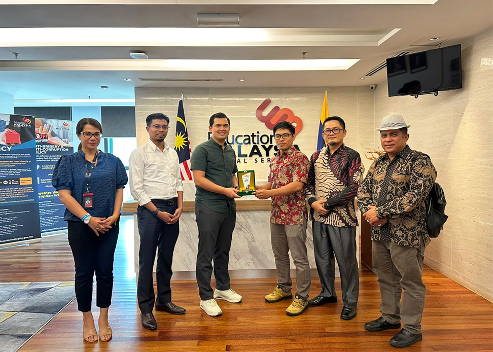 Home - LKUI UM Sumbar